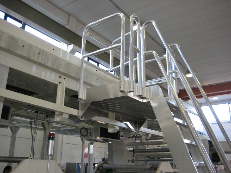 Passerelle e scale in Alluminio e Acciao Inox - Piacenza